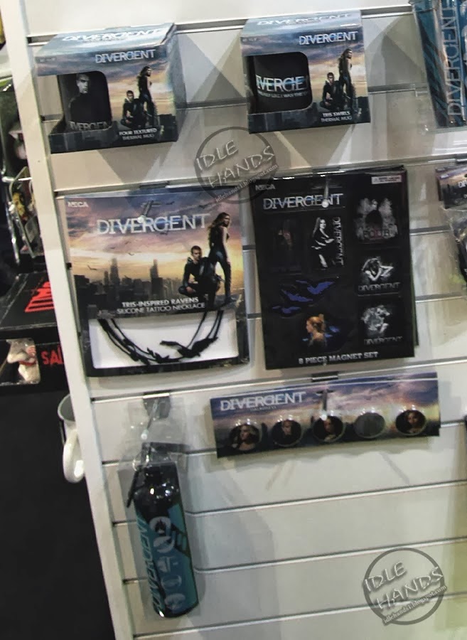 The Divergent Life: New DIVERGENT Merchandise by NECA Featured at 2014 ...