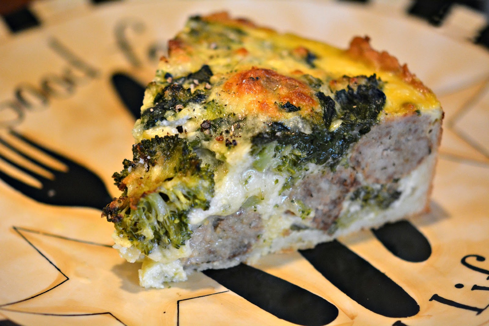 BROCCOLI & SPINACH MEATBALL PIE!!!! - Hugs and Cookies XOXO