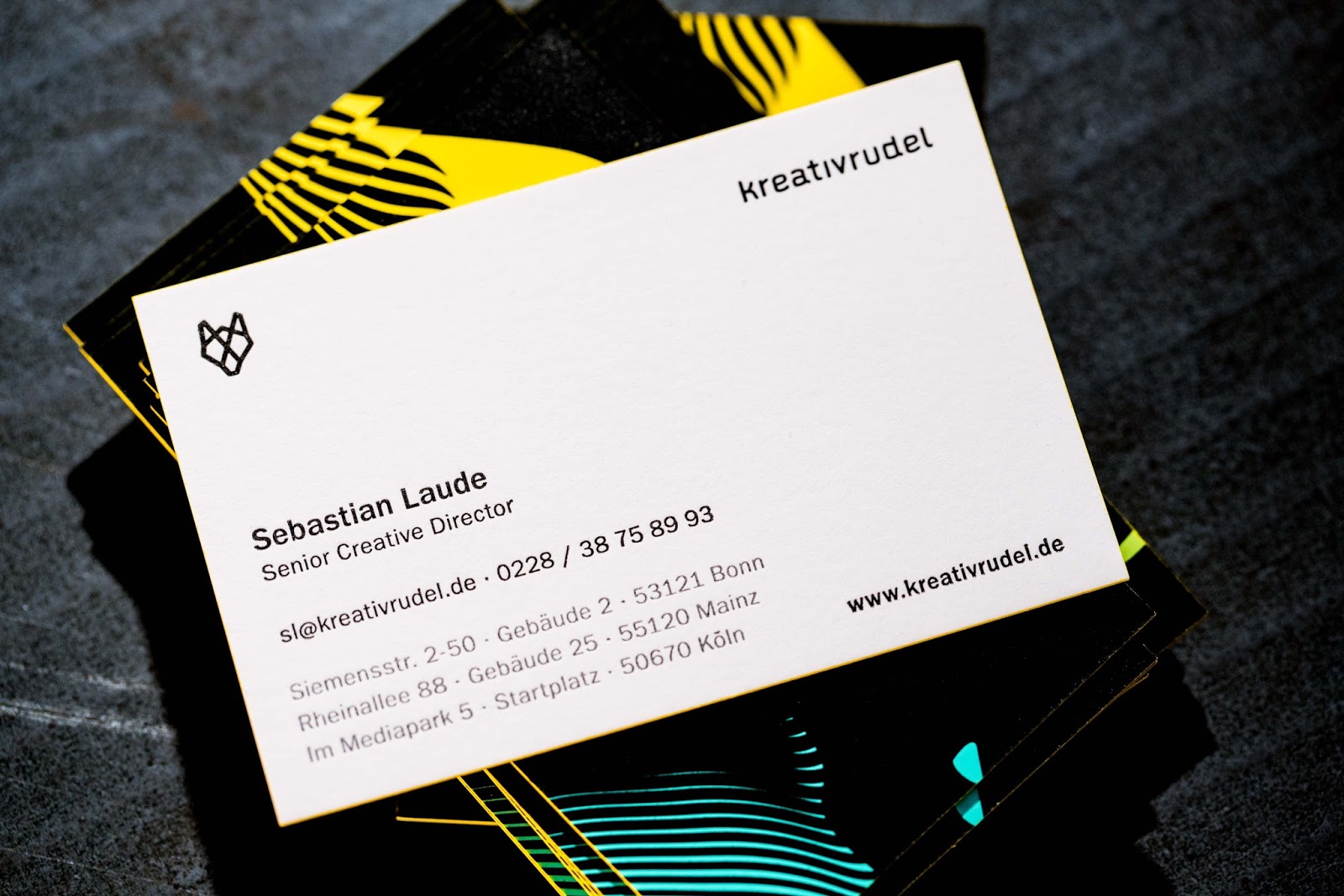 The Quintessence Of Having A Good Business Card Business Card Tips the-quintessence-of-having-a-good-business-card-business-card-tips