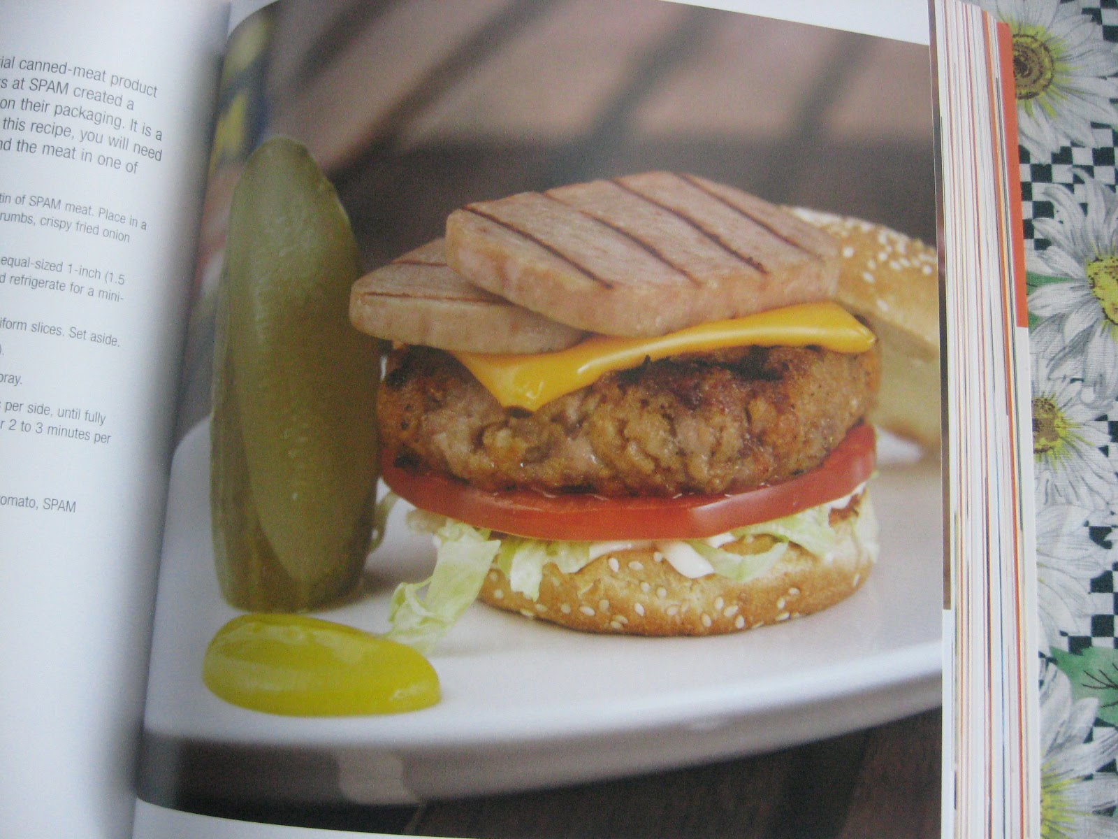 Barbecue Master: Think Inside the Bun - Everyday Gourmet Burgers by Ted ...