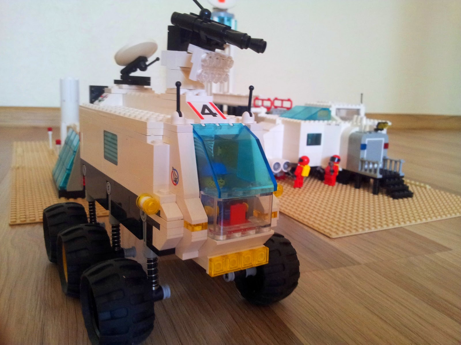 My LEGO Mars base | human Mars