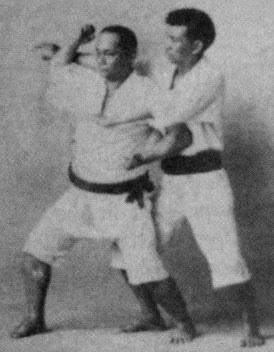 KARATE NA VEIA: MESTRE CHOKI MOTOBU - 1870 HÁ 1944