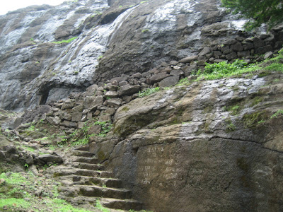 On the Edge of Sahyadris: Patta fort Vishramgad