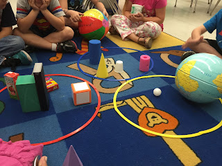 Hann's On in Kindergarten: 3D Shapes