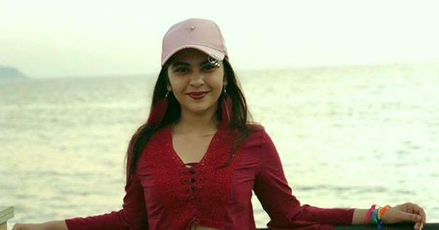 Simran Natekar Lifestyle, Age, Boyfriend, Family, House, Car, Salary ...