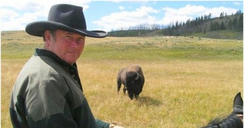 Every goddamn day: 01/01/23: Oak Park native Robert T. Fanning Jr ...