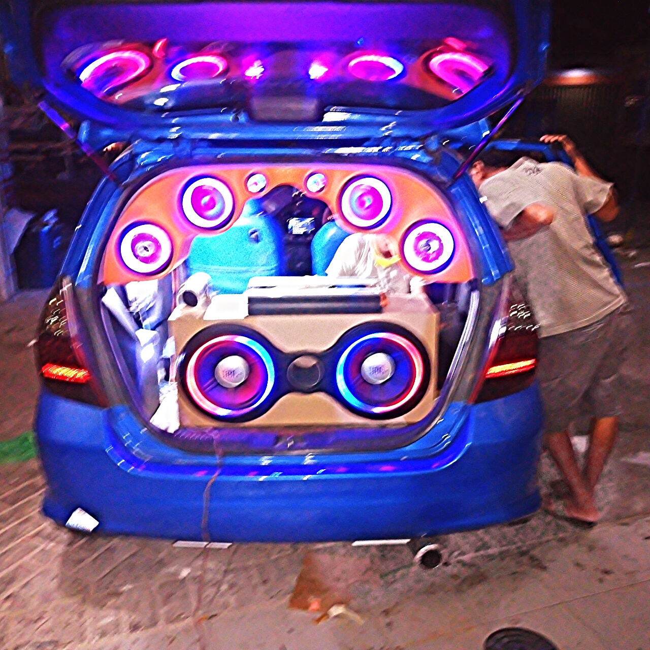 64+ Modif Audio Mobil Kijang Kapsul Paling Keren Gif | Otomotif Gear