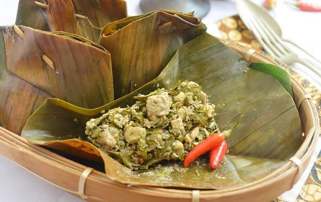 Resep Cara Membuat Botok Tempe Daun Singkong Enak Mudah dan Bergizi ...