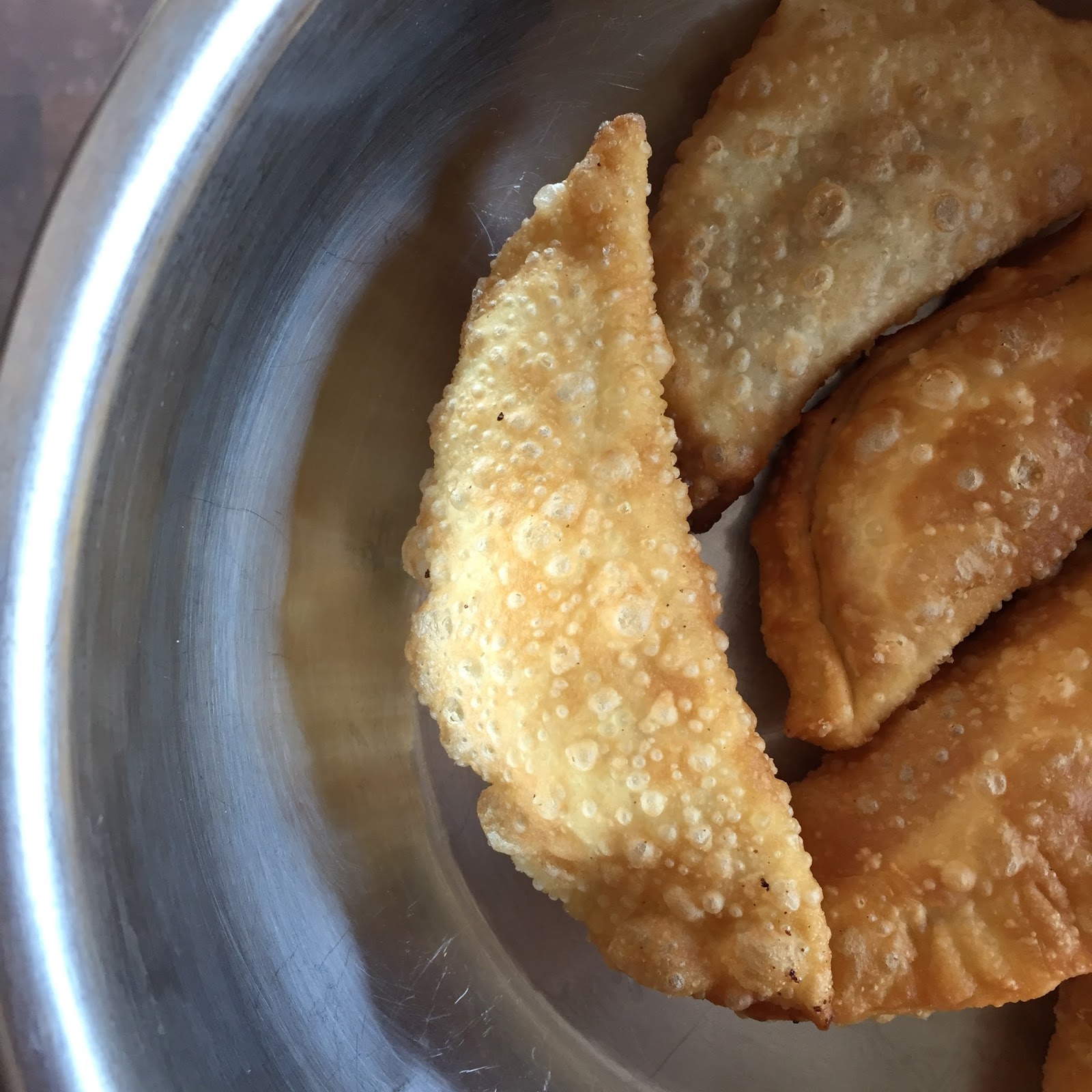 MASTERCHEFMOM: Sweet Somasi | Sweet Somas Recipe | Karanji Recipe ...