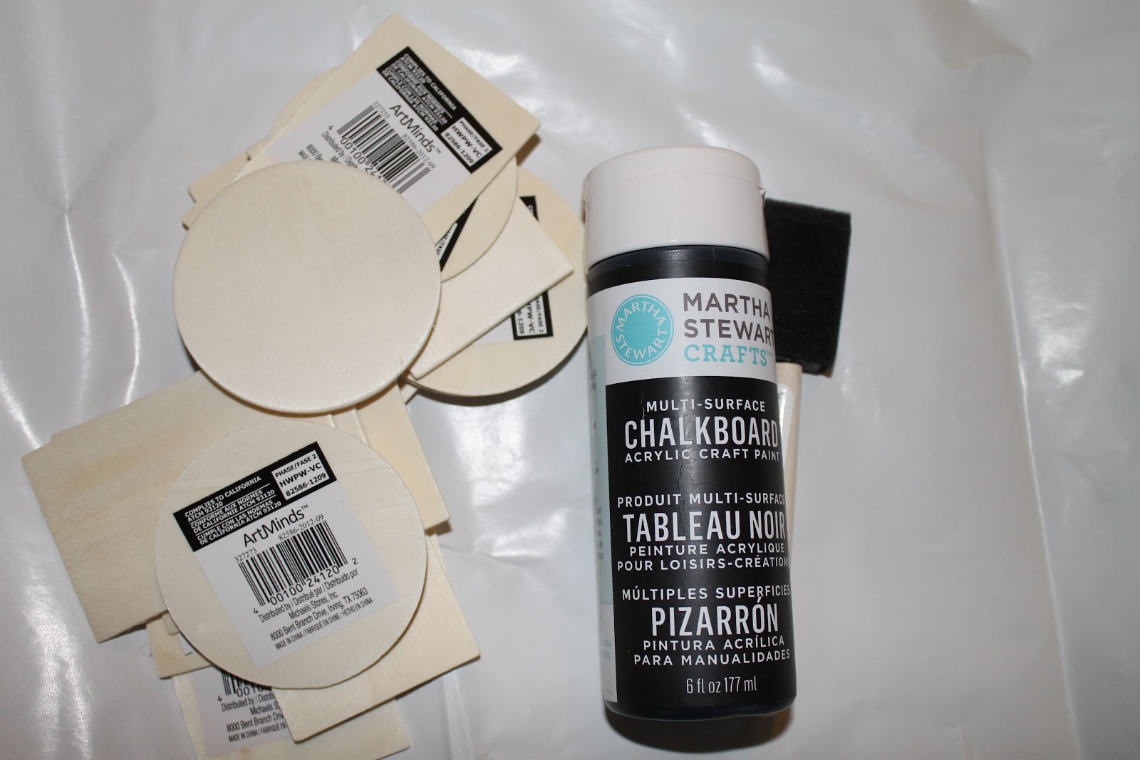 PinsterSisters: Easy Chalkboard Labels