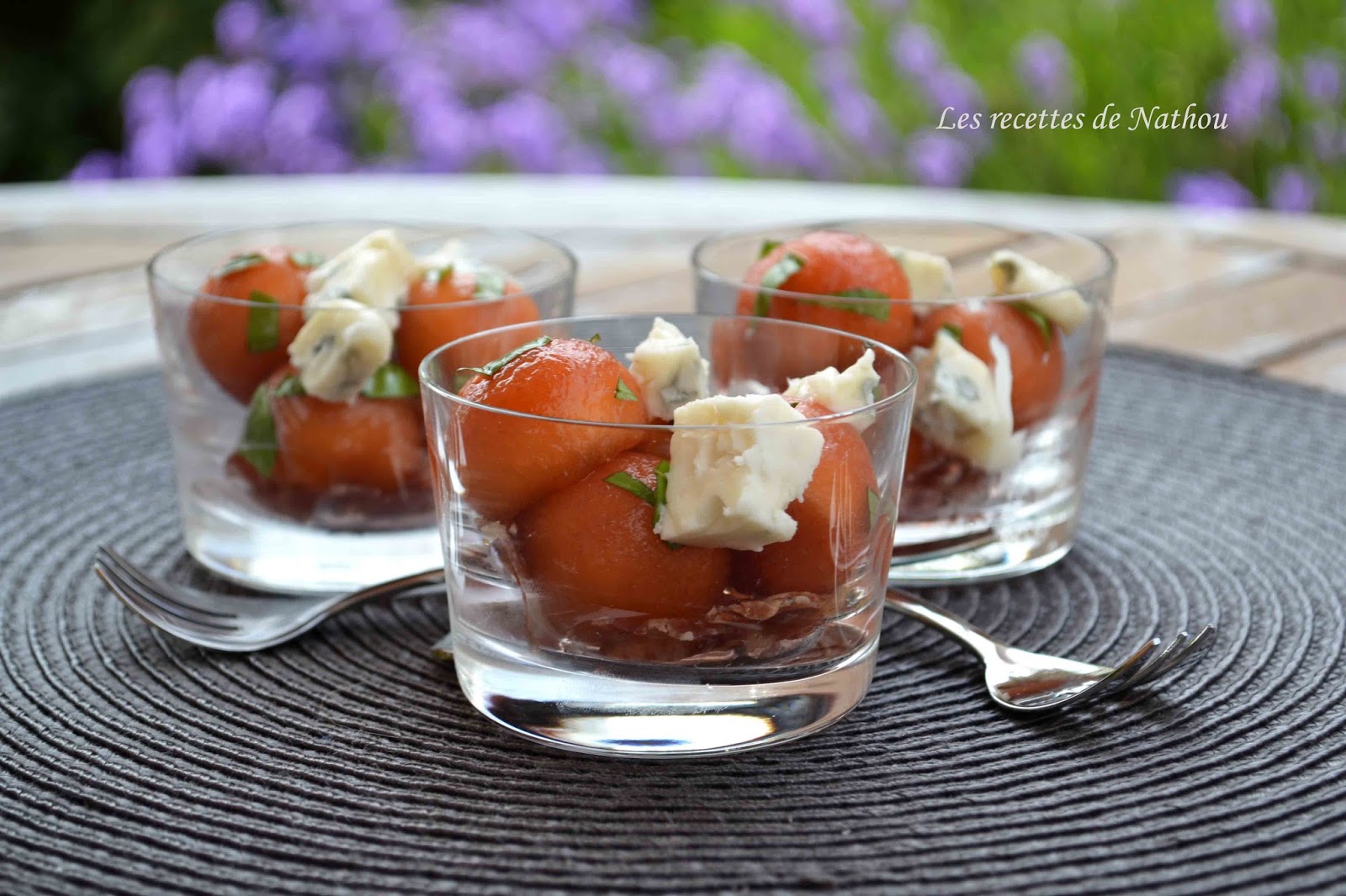Ma cuisine au fil de mes idées...: Verrines de melon mariné au Porto et ...