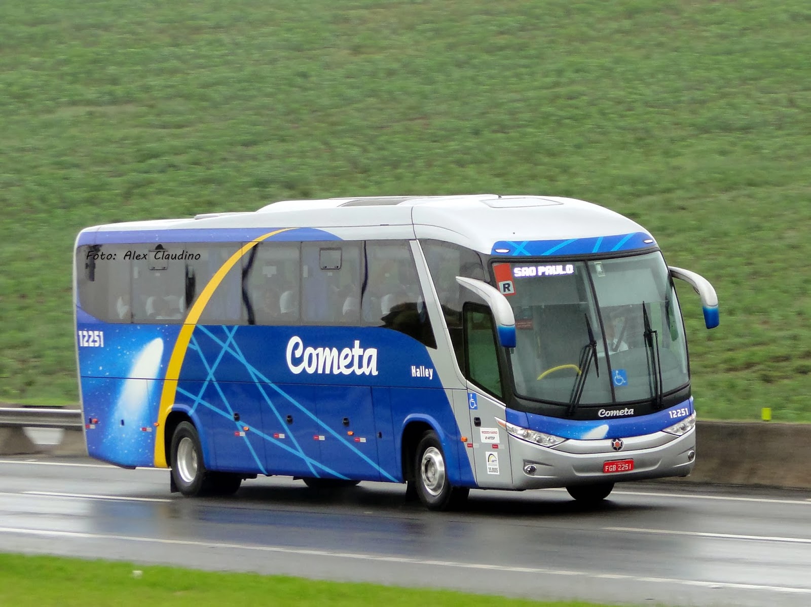 Caiobá Bus: Viação Cometa