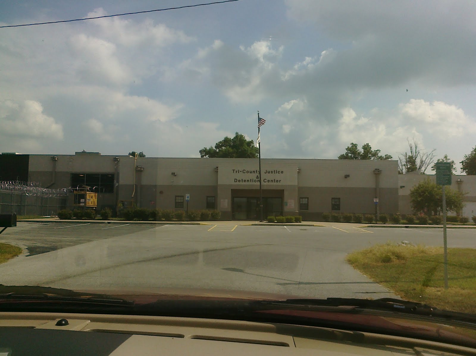 Cairo & America miss Jose: Tri County Detention Center