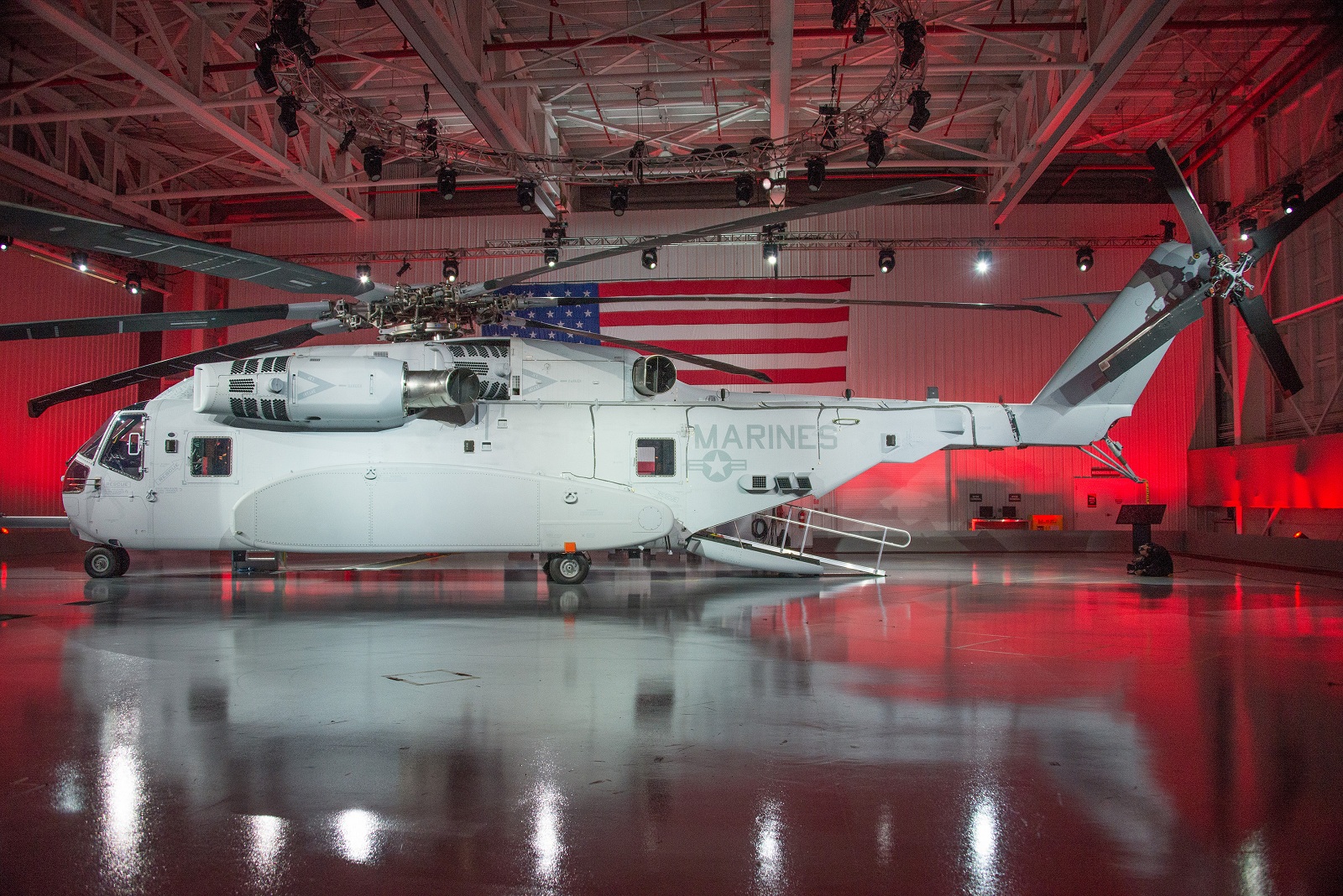 Naval Open Source INTelligence: King Stallion: Newest Marine helo gets ...