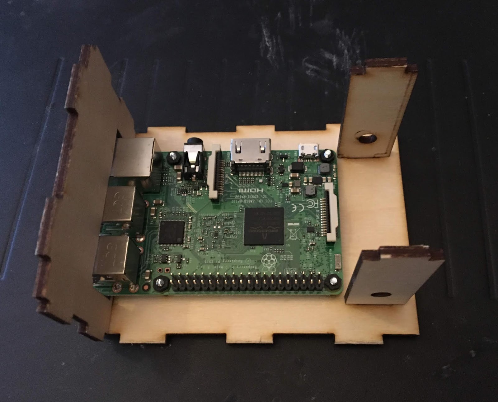 Adventures with a Raspberry Pi: Designing the Main Chassis and Complete ...