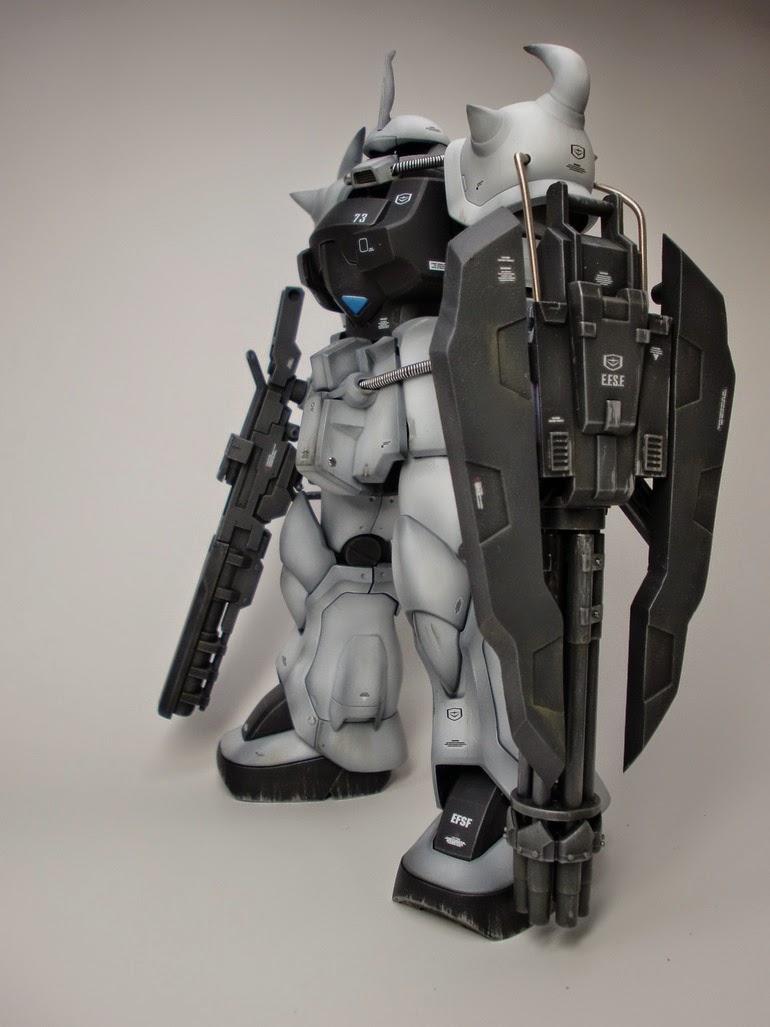 MG 1/100 Gouf Custom Federal Troops Version - Custom Build
