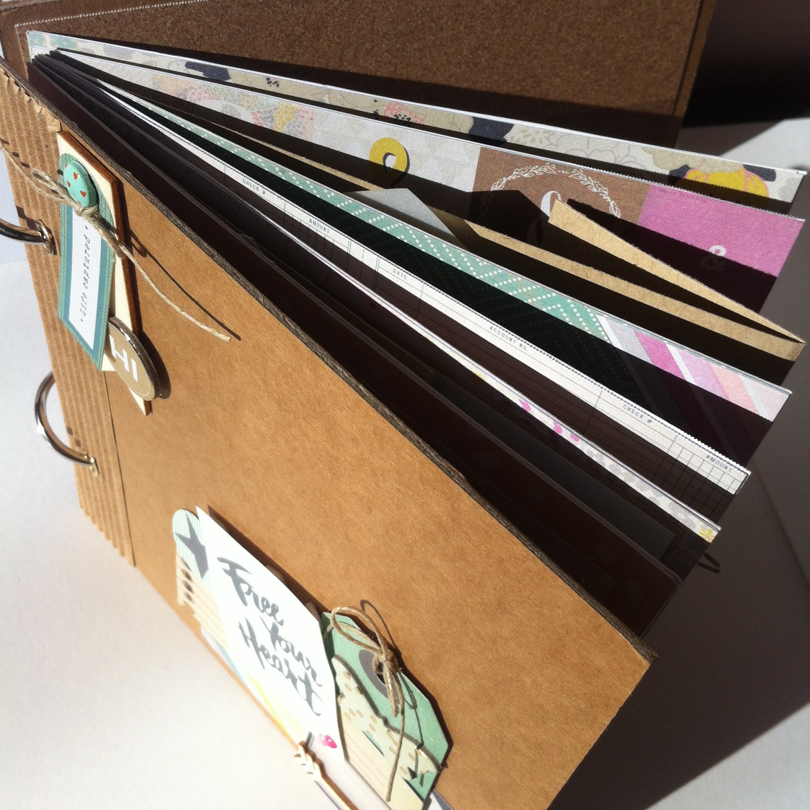 MINI ÁLBUM "NOTES & THINGS" | TRUE COLORS SCRAPBOOK