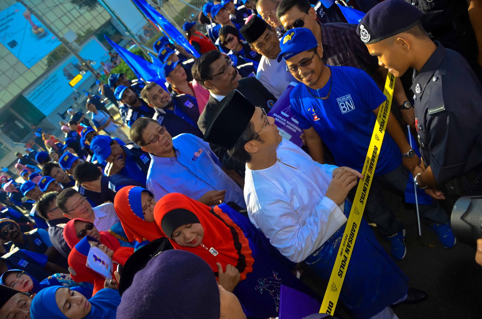 PENAMAAN CALON MUAR ( P146 ) PRU-13 ~ BN FOR MUAR P 146