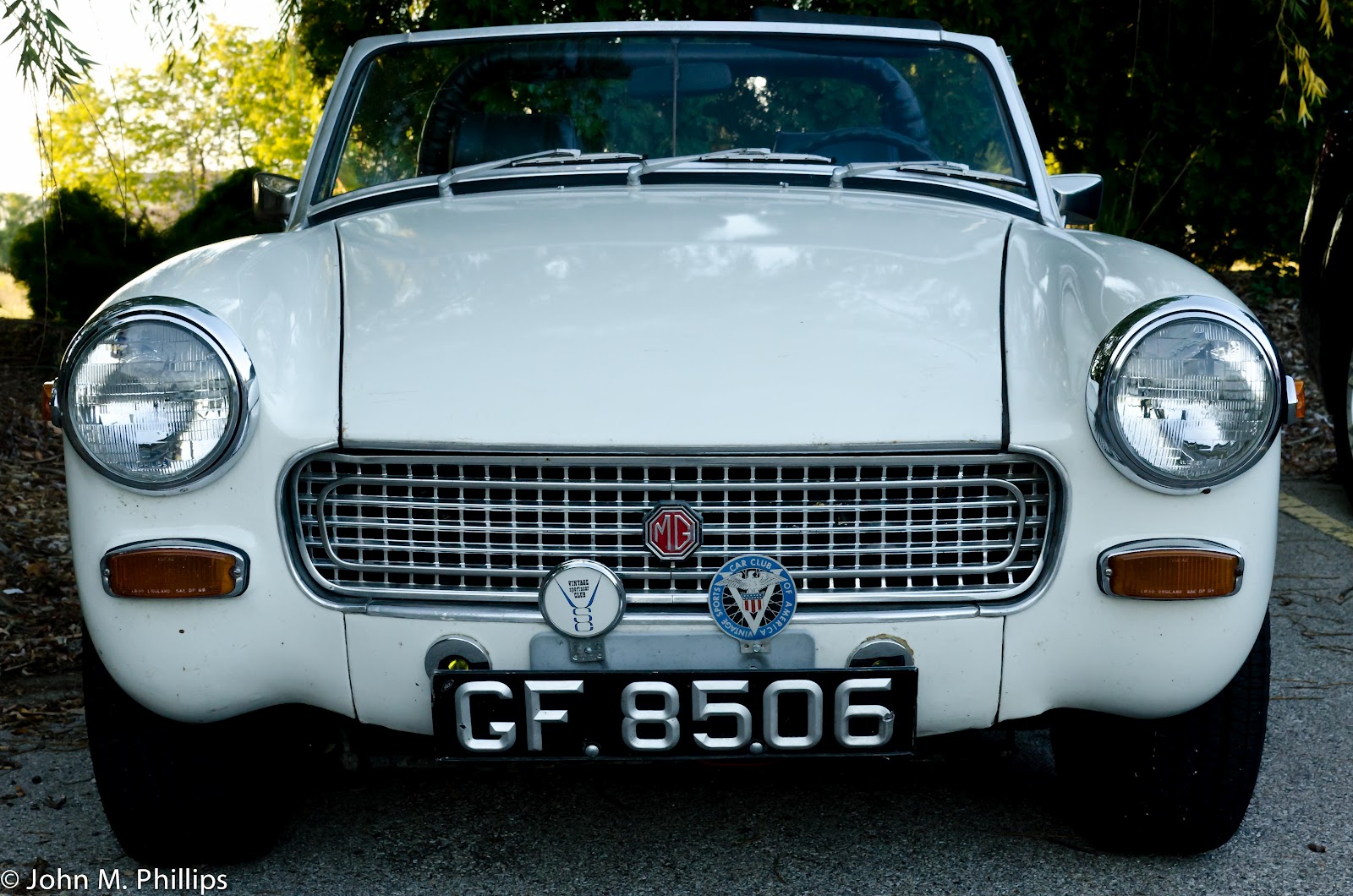 SKEPTIC PHOTO: CLASSIC CARS: HIGHLAND HOUSE