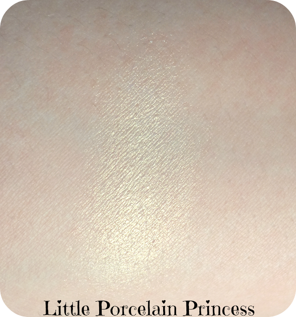 Little Porcelain Princess: Review: It's Skin Babyface Finish Beam: Gold ...