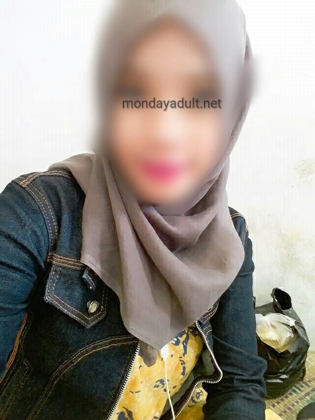 Hijab Pamer Toket | Info Dewasa