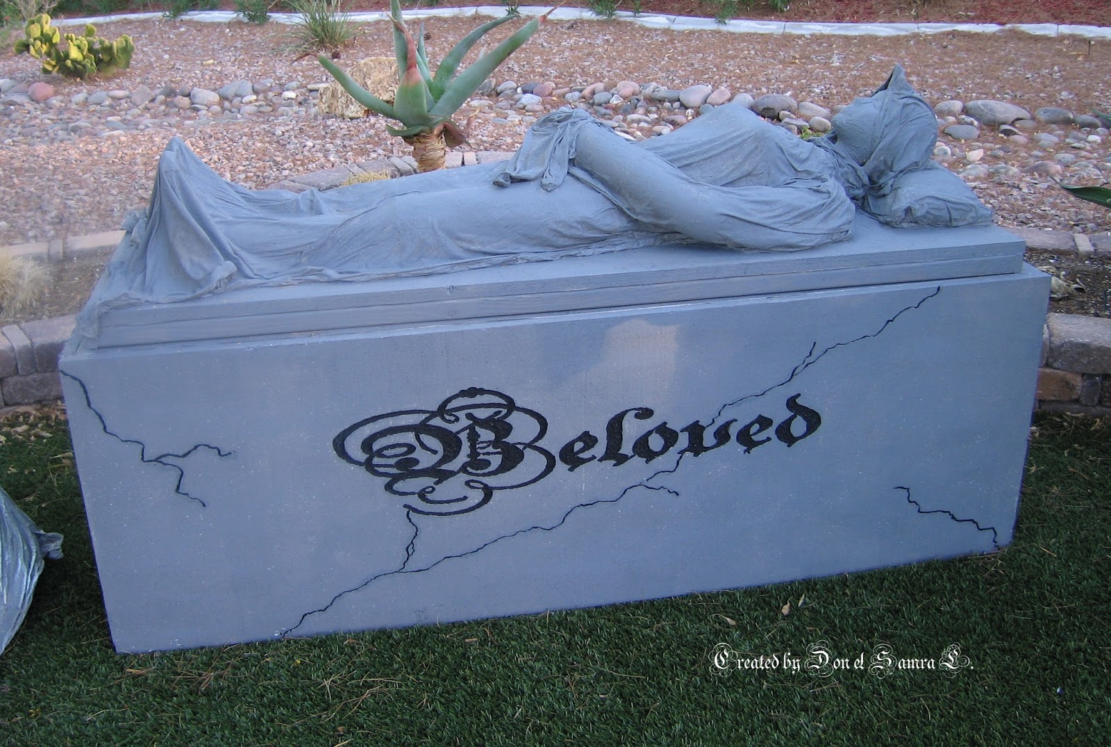 Paper Talk With Samra: Monster Mud Halloween Statues: Beloved Tombstone ...