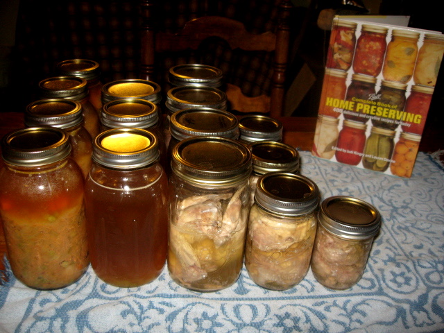 "Our Simple Life": Canning Rabbit!