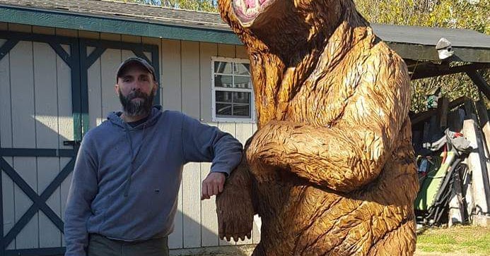 Walk In Art Center to Exhibit Community Wood Worker