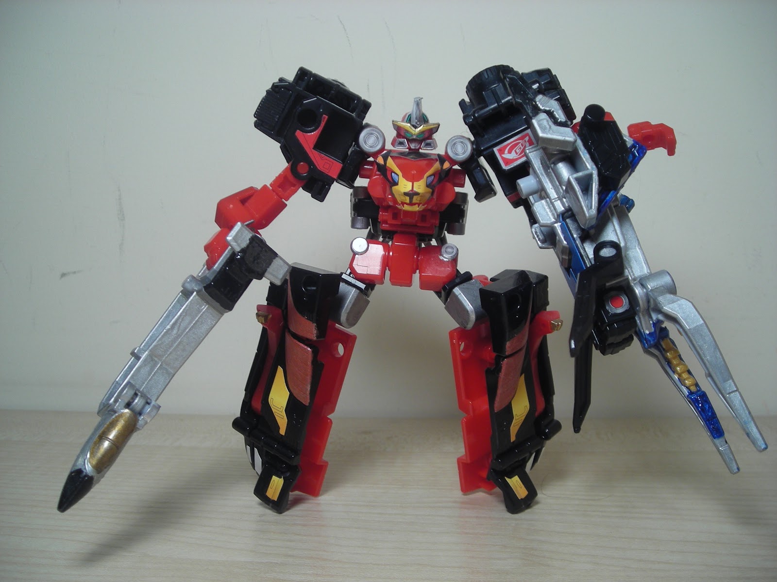 My Shiny Toy Robots: Toybox REVIEW: Tokumei Sentai Go-Busters minipla ...