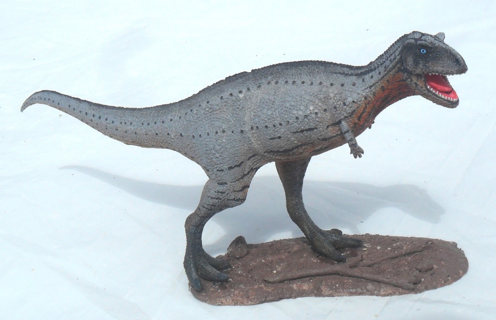 IluzerArt"s - Dinossauros em Resina: Aucasaurus garridoi