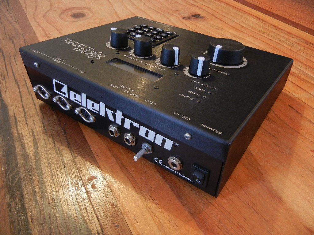 MATRIXSYNTH: Elektron Sidstation NINJA Chiptune SID Synthesizer