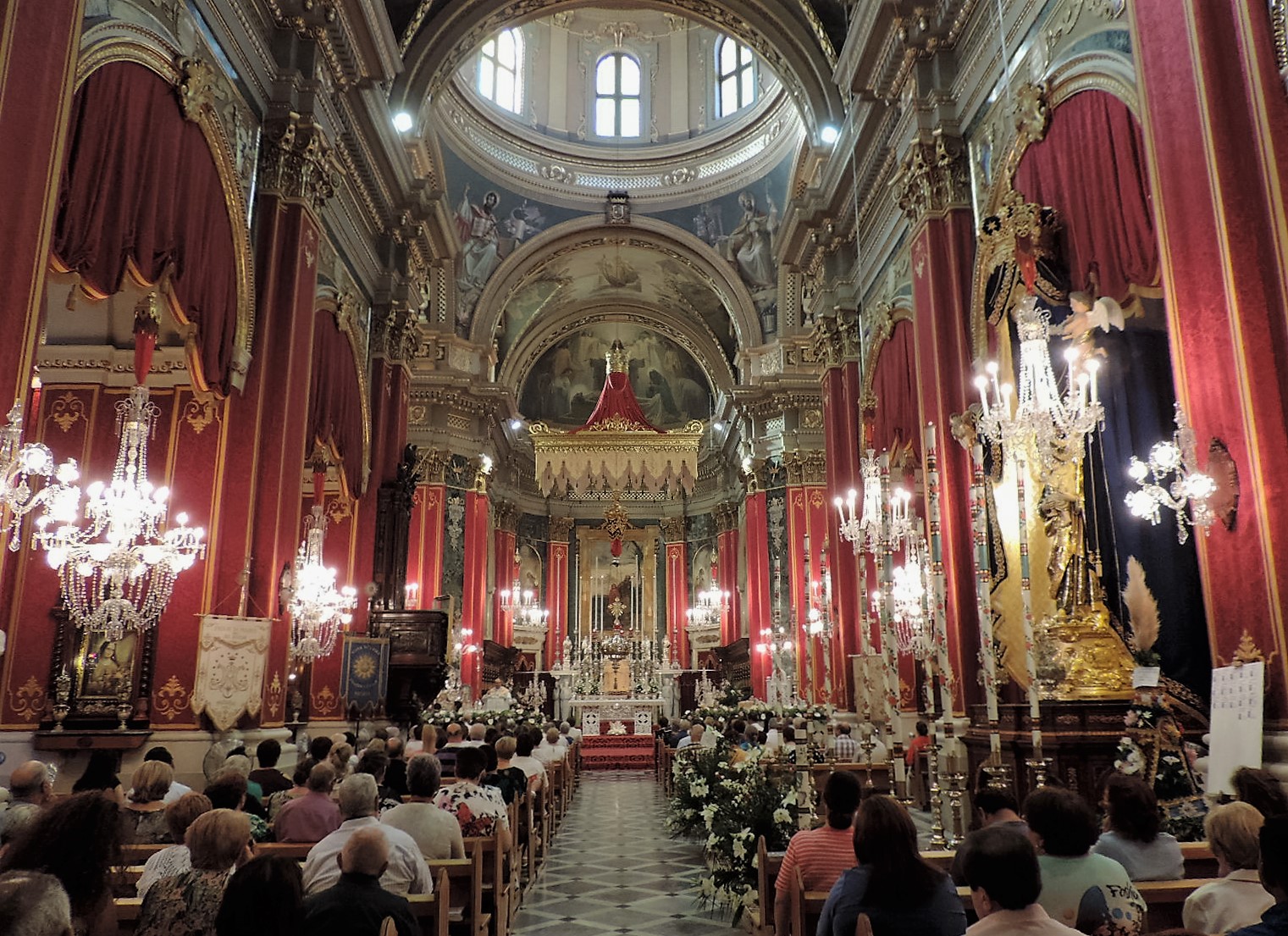 Dun Giljan's Blog: Inside our Maltese churches