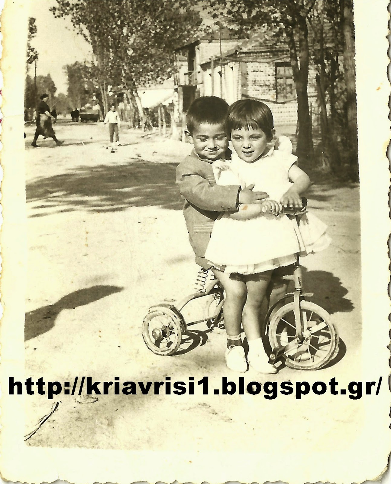 ΠΑΛΙΑ ΚΡΥΑ ΒΡΥΣΗ . Η ιστορία του τόπου μας μέσα από φωτογραφίες ...