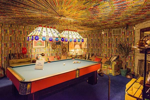 Elvis Presley . . . : Jak Elvis spędzał wolny czas {2}