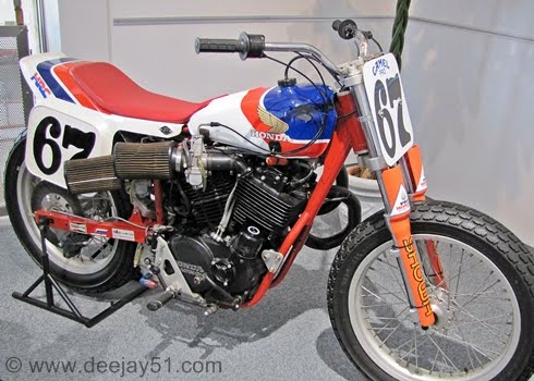 Racing Cafè: Honda RS 750 Tracker by Cobra