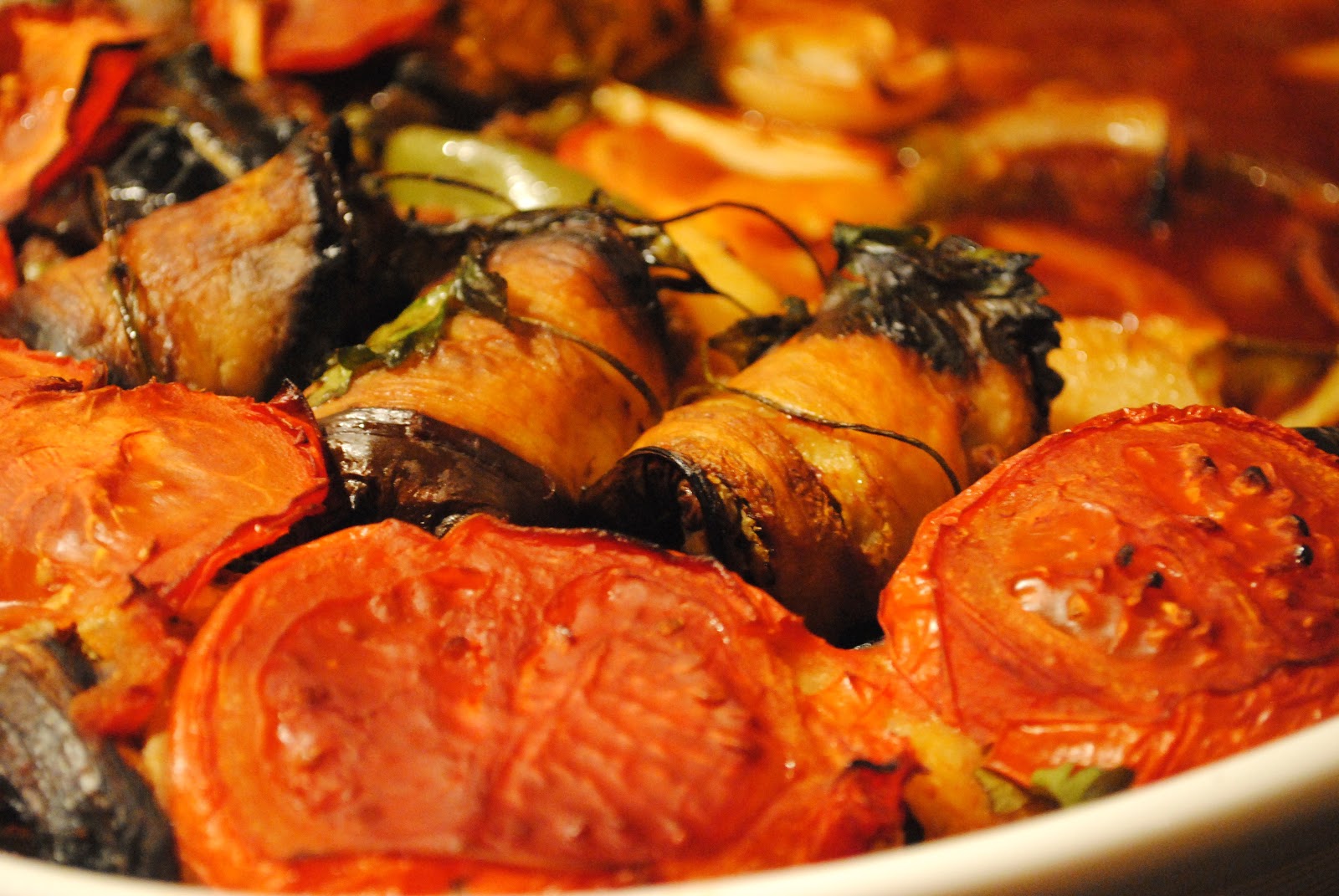 Feeding Cravings: Tepsi Baytinjan