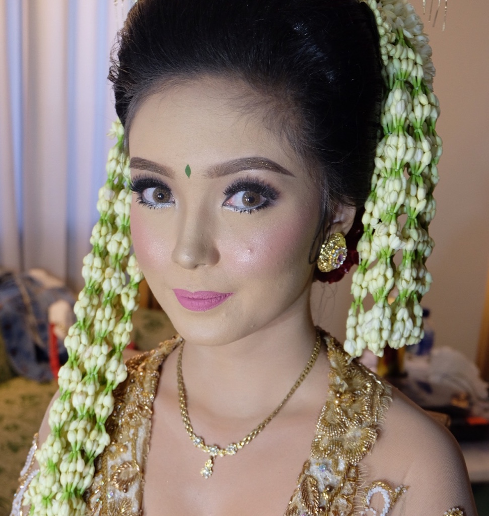 vannesza make up artist Bandung: Pengantin Tradisional Sunda Putri dan ...