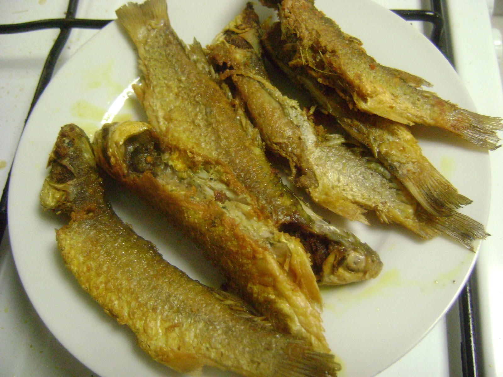 Bethica's Kitchen Flavours: Bata Maacher Jhaal (Bengali Fish Curry)