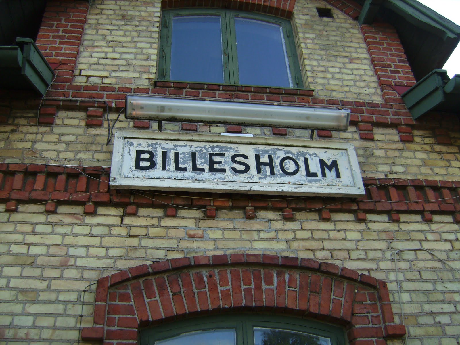 Pensionerad Folkskollärare: Service i Billesholm