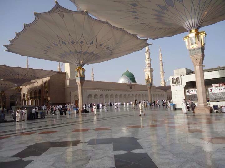 Facebook walls photos: Madeena shareef photos