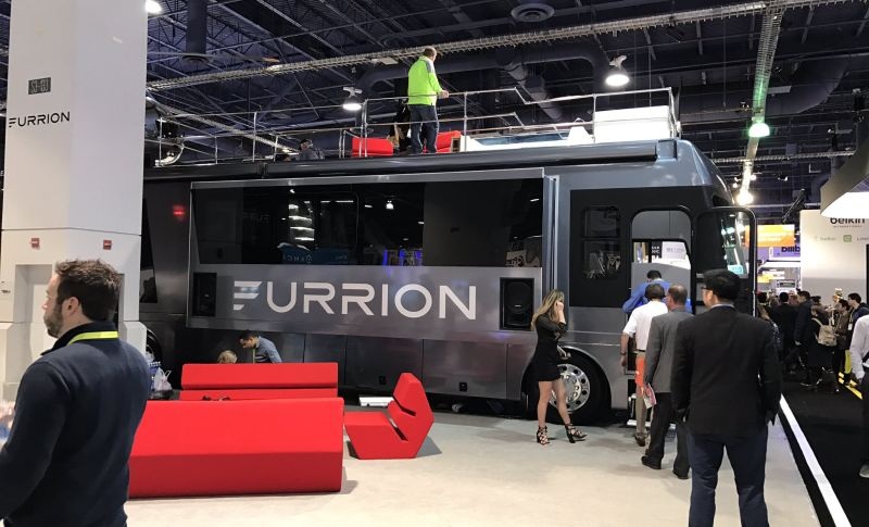 Tecnoneo: Viajar es todo un lujo con Furrion Elysium RV