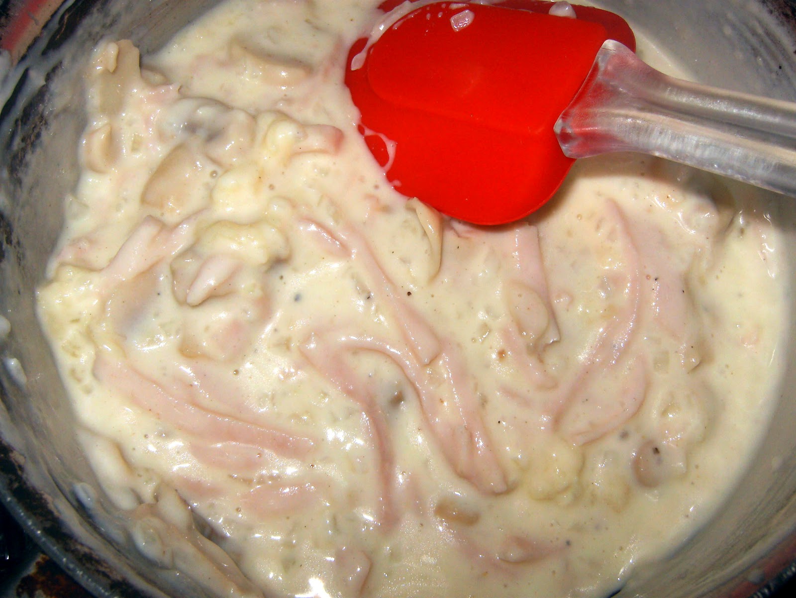 Brincar de Cozinhado: Filé de frango grelhado ao molho parisiense