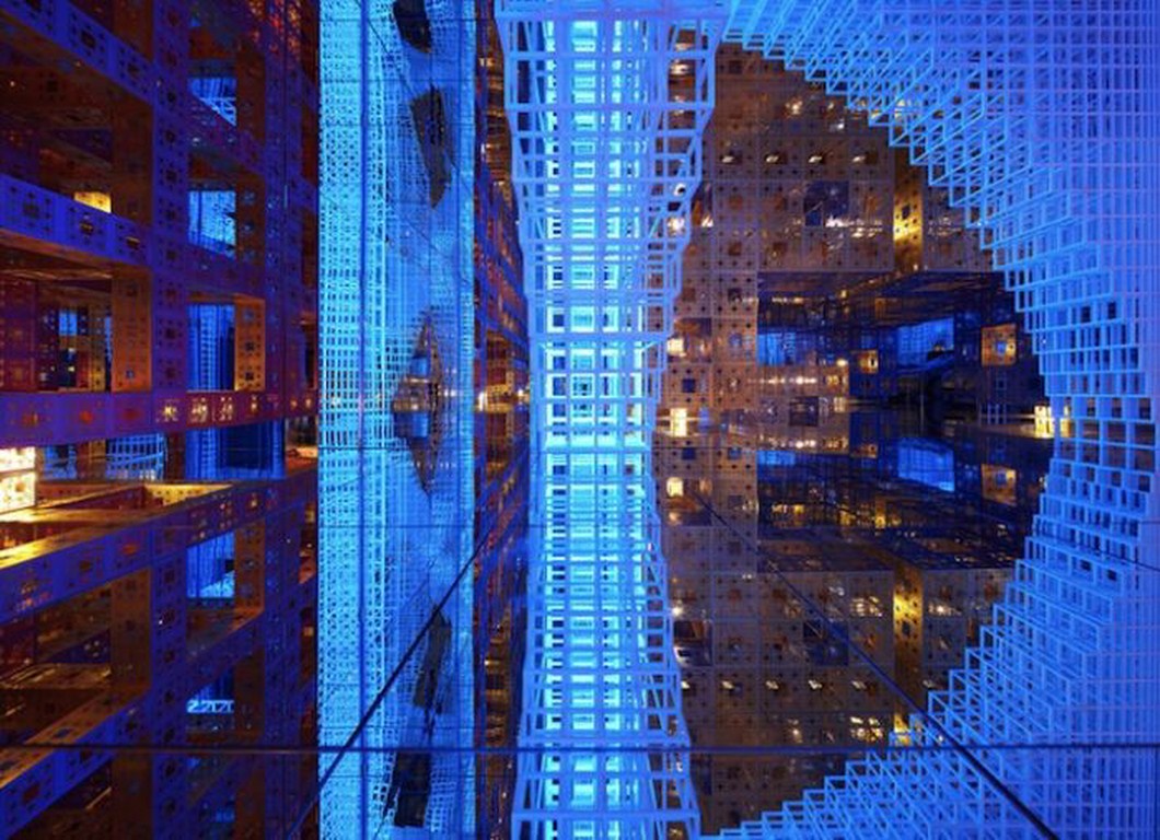 Endless Room | sizzerspedia