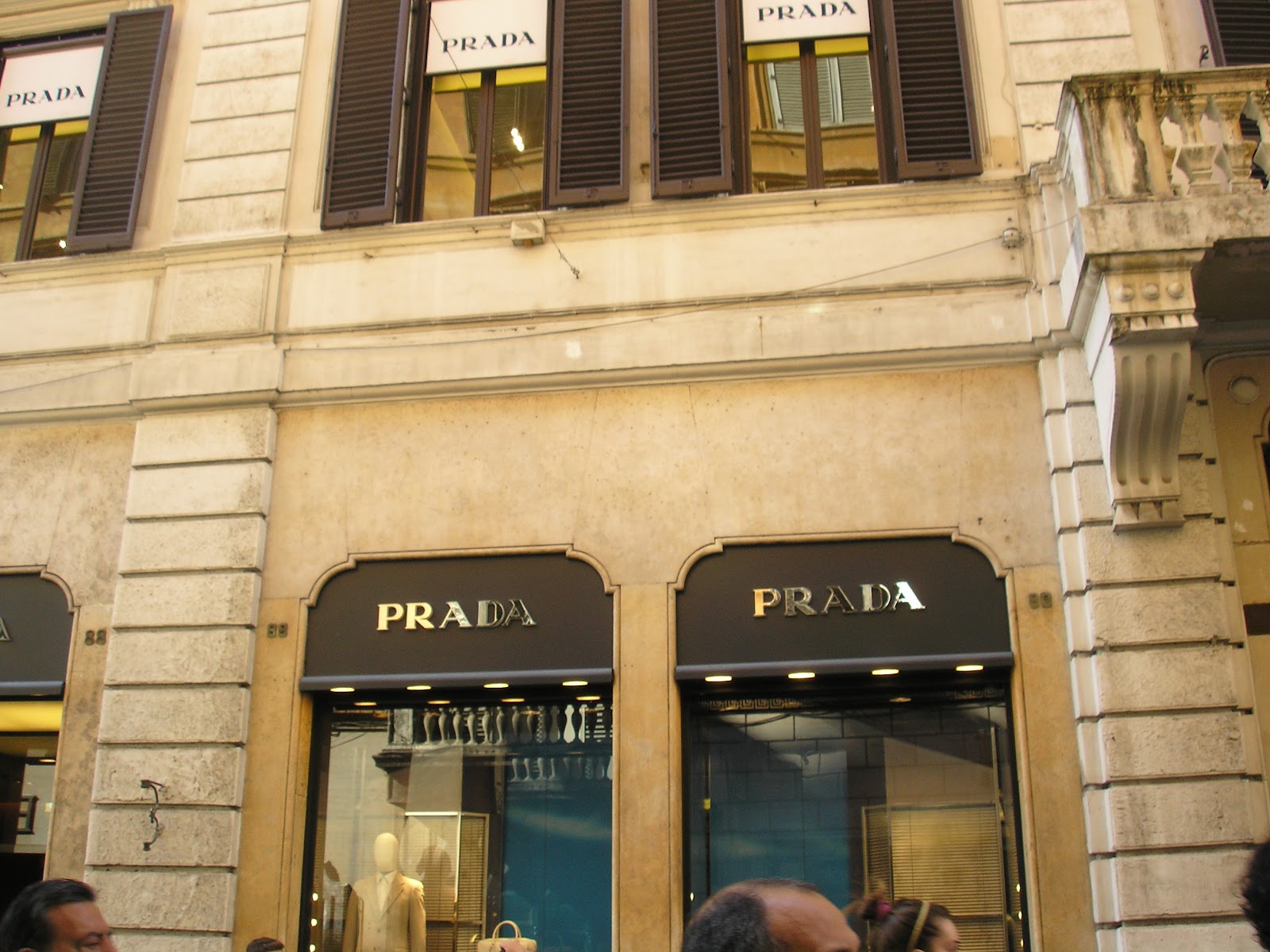 Fashion Portfolio: Lo mejor de la moda en Via dei Condotti, Roma