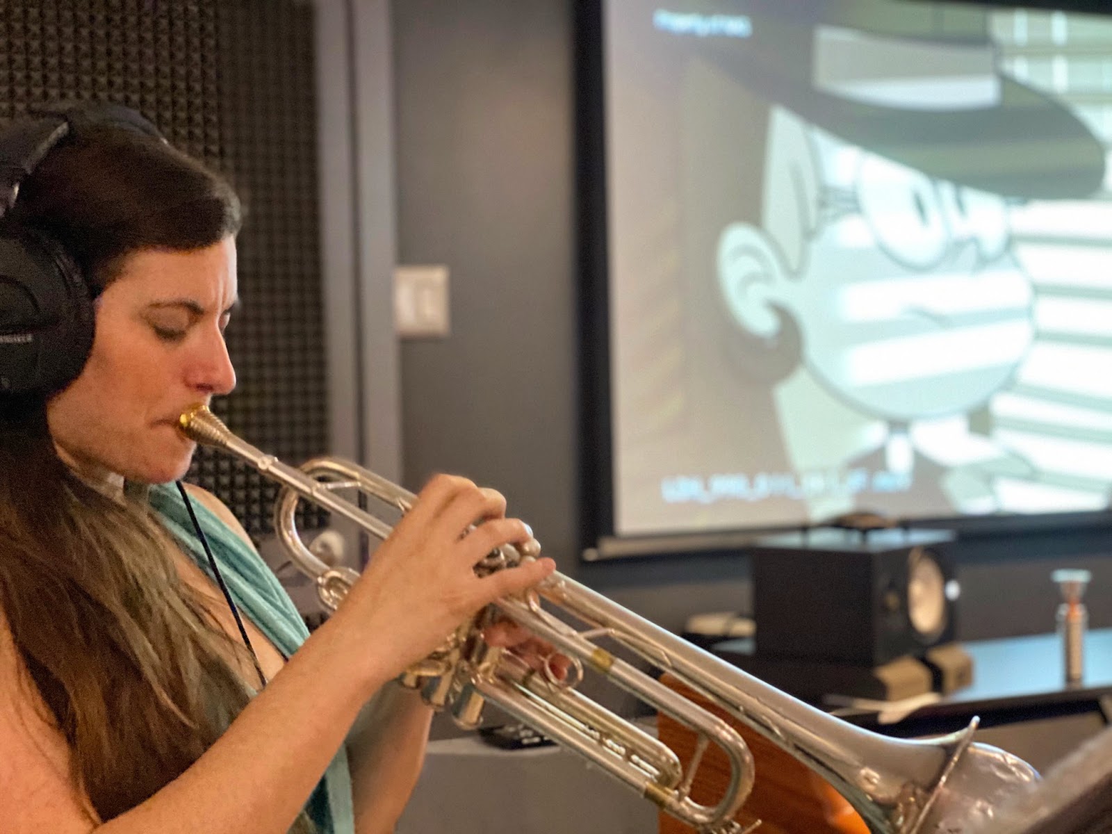 NickALive!: Nickelodeon Records Music for New 'The Loud House' Short