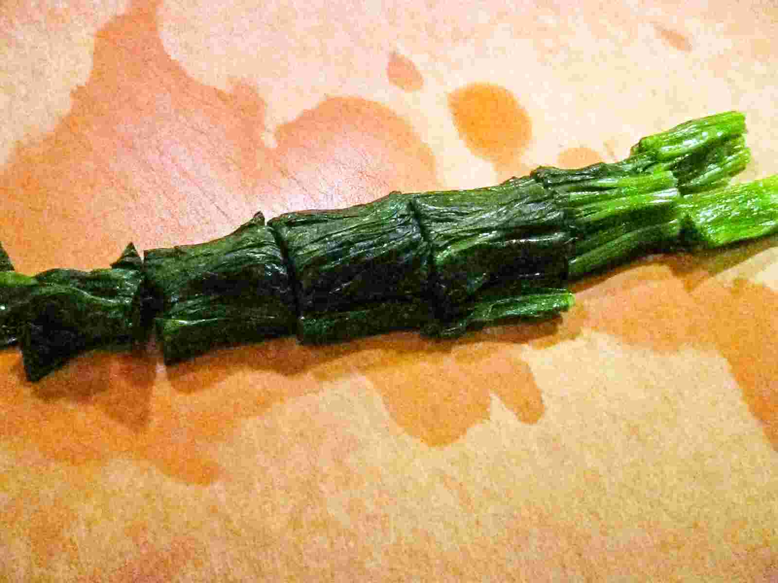 Recipes for Tom: Moyashi to horenso no pirikara gomazu-ae / bean ...