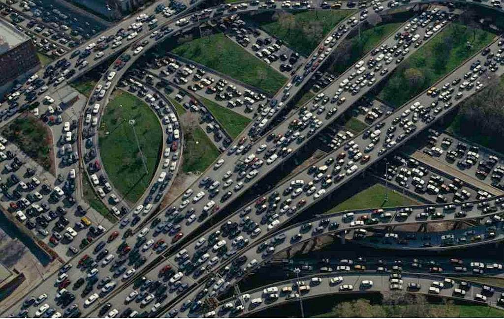 Quais são as cidades no Mundo com mais trânsito? - COCKPIT AUTOMÓVEL