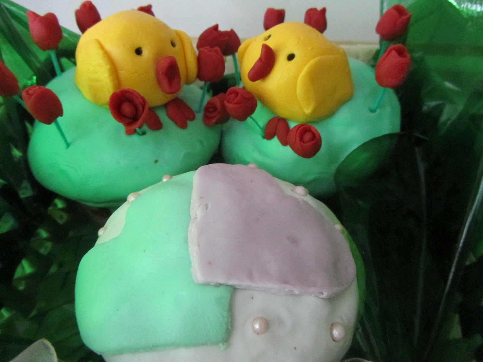 THE 3C QUEEN: CUPCAKES DE POLLITOS Y CORAZONES