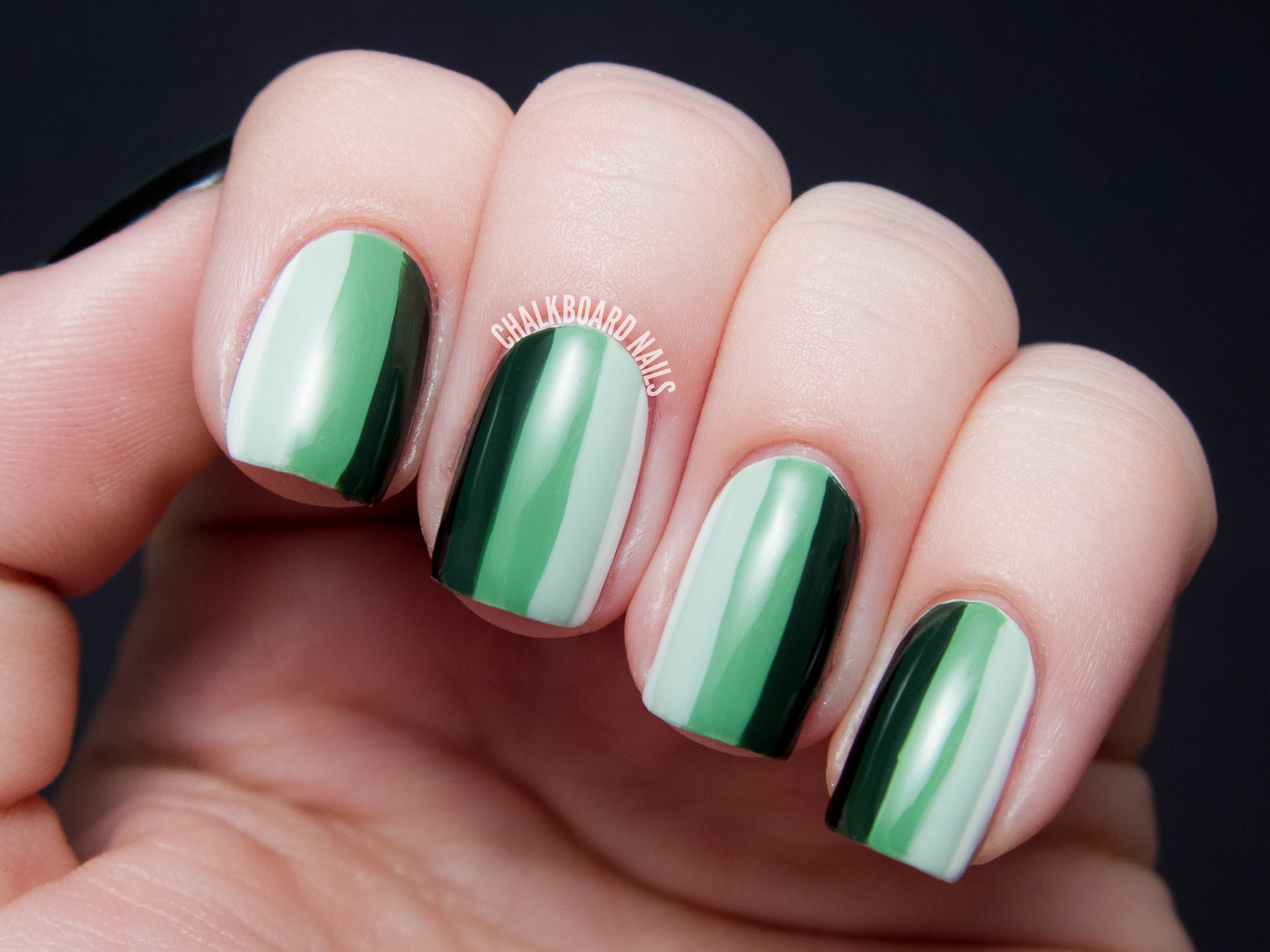 31DC2013 Day 12: Green Ombre Stripes | Chalkboard Nails | Phoenix, Arizona Nail Artist