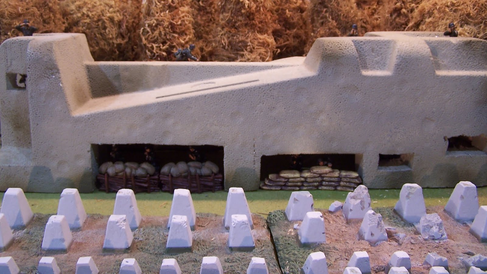 WWII Plastic Toy Soldiers: Bunkers on a budget